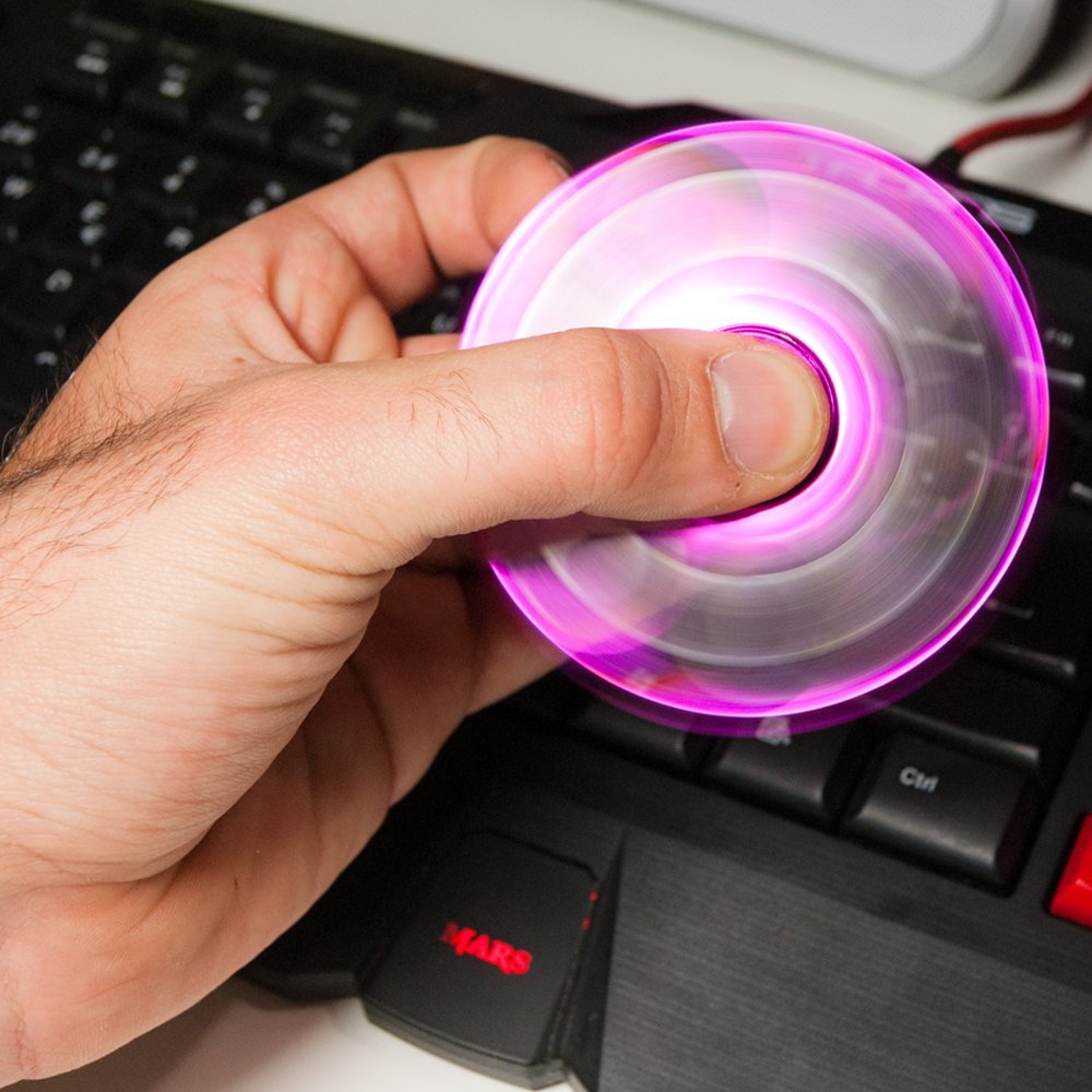 Spinner en España, el juguete que gira, que es, para que sirve, mejores ...